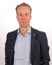 CEMS Alumni of the Year 2016, March Candidate: Robert Kroon